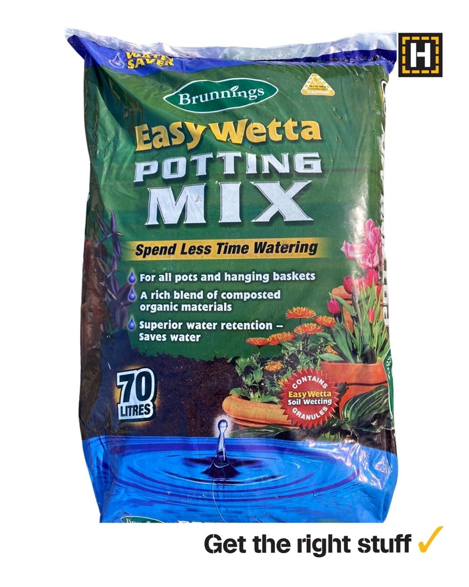 Brunnings Easy Wetta - Potting Mix 70L – Strathalbyn H Hardware